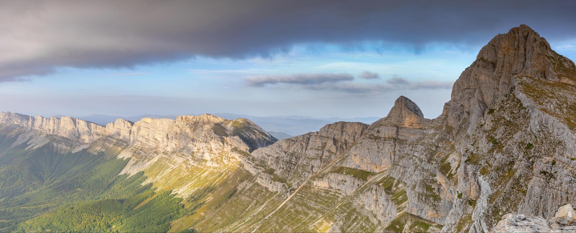 Randonnée hauts-plateaux du vercors - Crêtes et sommets du Vercors ...