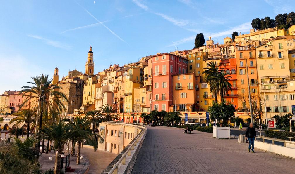 La côte d'azur de menton à nice avec mon chien - La Côte d'Azur de ...