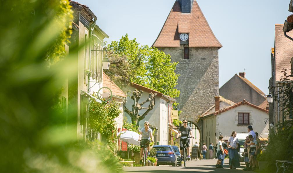 Vélo et rando en auvergne - Vélo et rando dans le Val de Sioule - Vélo ...