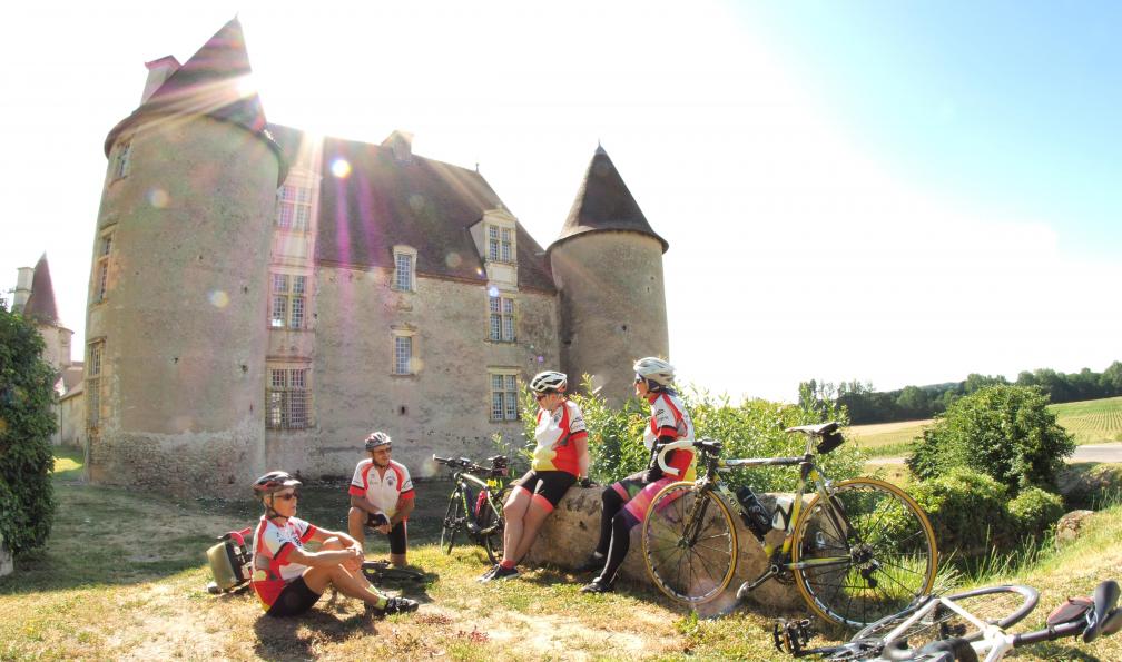 Vélo et rando en auvergne - Vélo et rando dans le Val de Sioule - Vélo ...