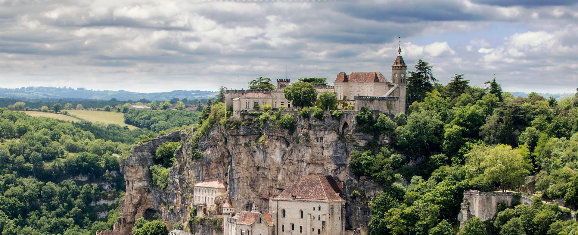 Gr6 randonnée - Sur les chemins du Lot au Périgord - Randonnée - France ...