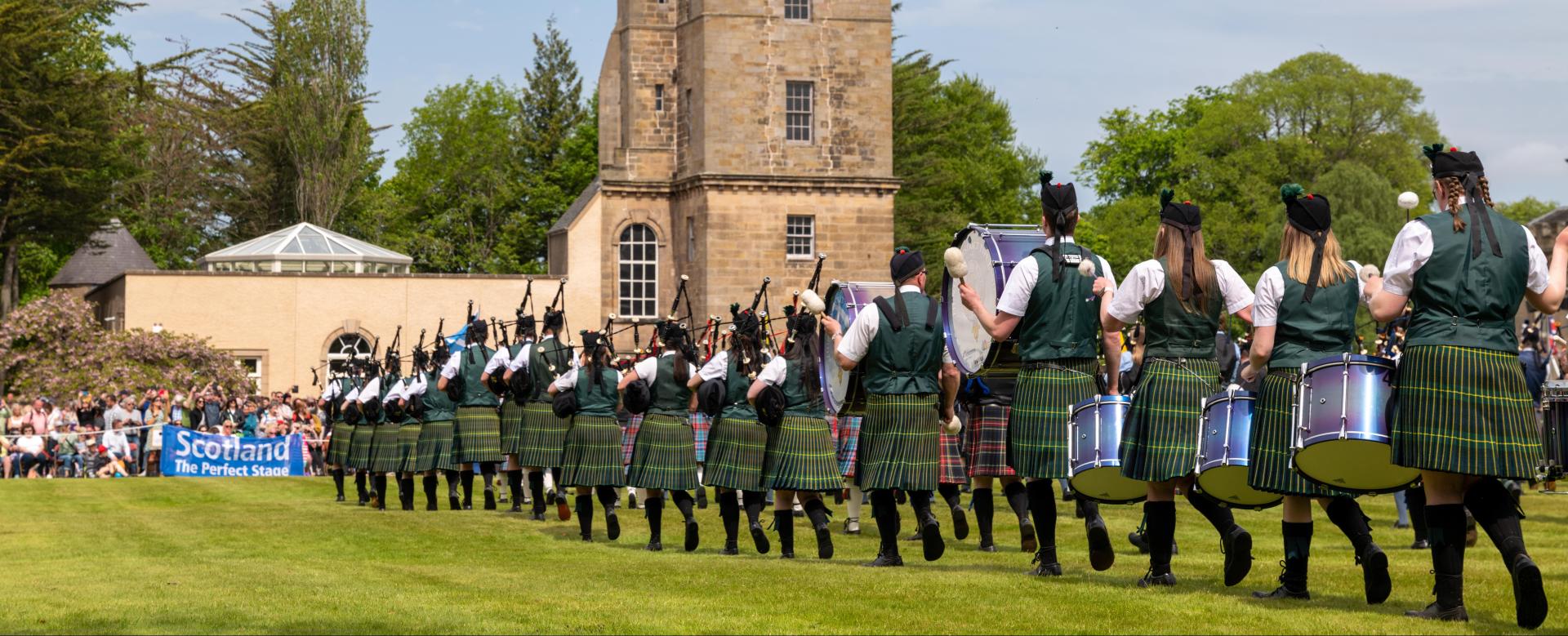 Highland games - Les Highland Games en Ecosse - Découverte - Royaume ...