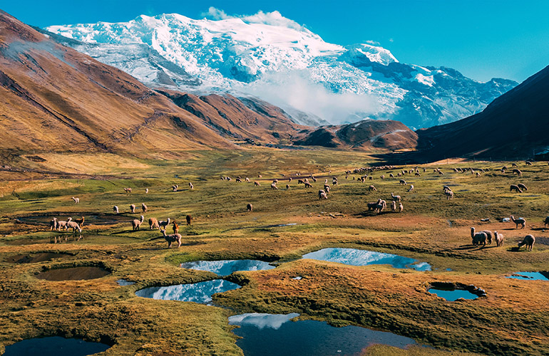 Cap sur le Pérou avec Christian, guide Allibert Trekking - Allibert ...