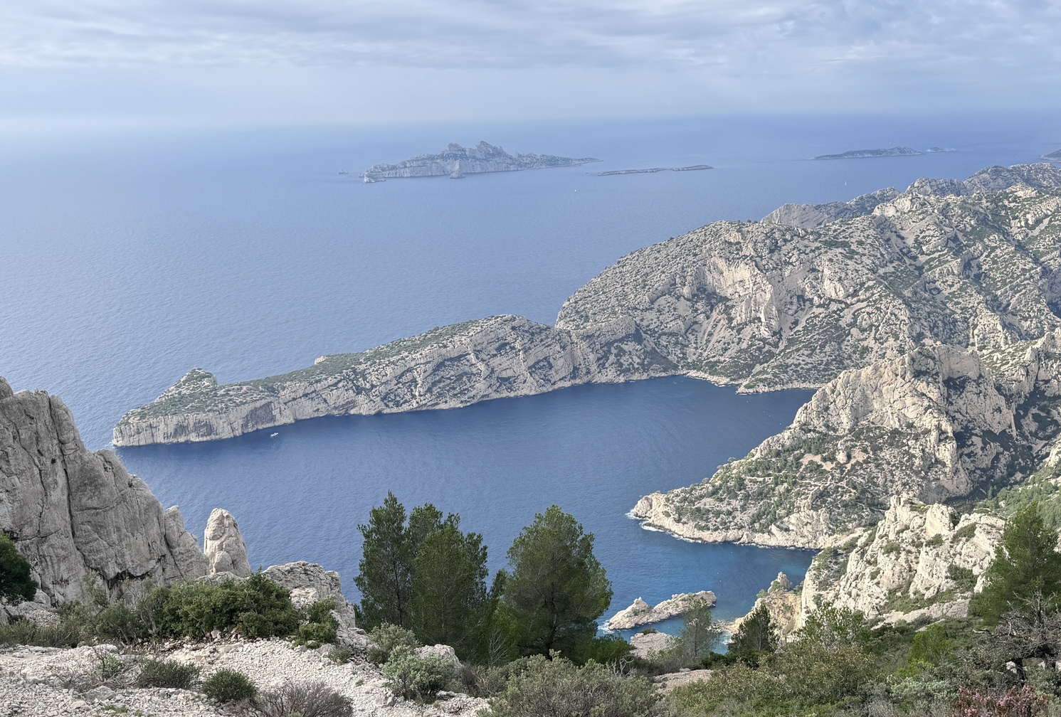 Randonnée dans les calanques - Week-end dans les Calanques - Randonnée ...