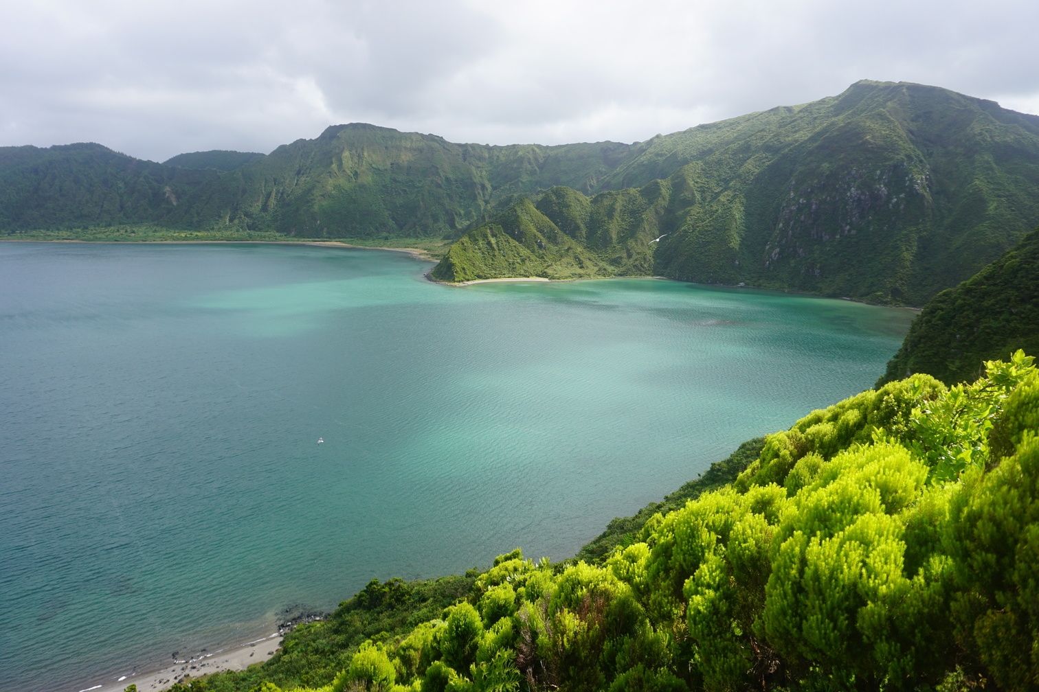 Trekking acores sao miguel - São Miguel, la route des volcans ...