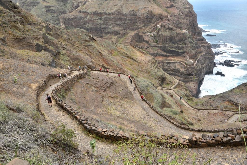Cap vert randonnée - Balade capverdienne - Découverte - Cap-Vert ...