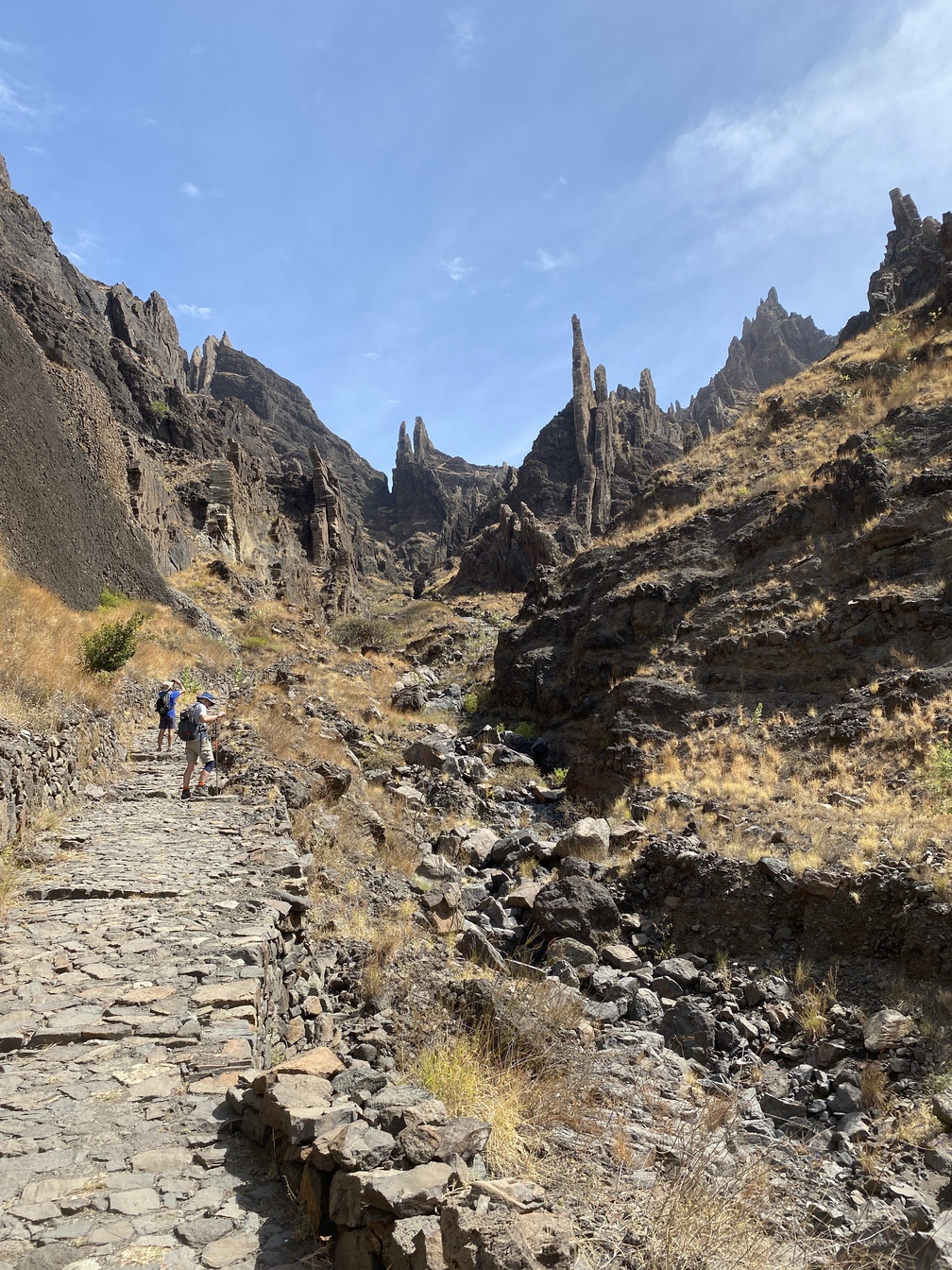 Trek au cap vert - Sentiers métissés du Cabo Verde - Randonnée - Cap ...
