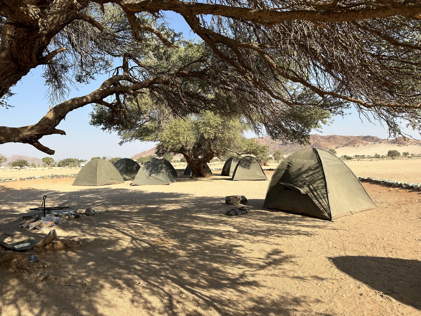 Circuit namibie botswana - Les joyaux de l'Afrique australe en 18 jours ...