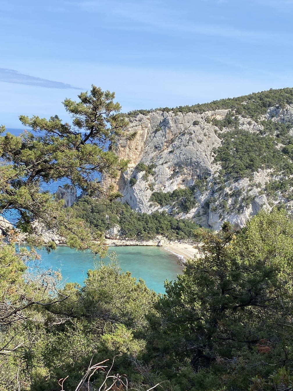 Trek sardaigne - Le trek du Selvaggio Blu - Randonnée - Italie ...